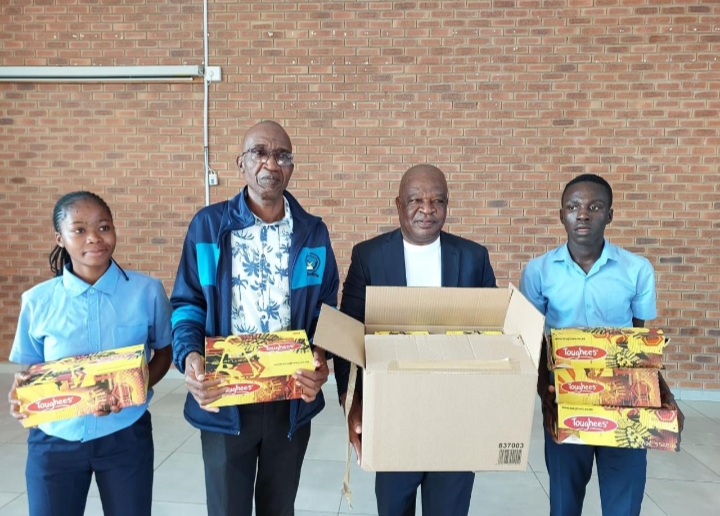 Meyara a Tlangela Siku hi ku Nyikela | TITIMULENI NTHAVELA